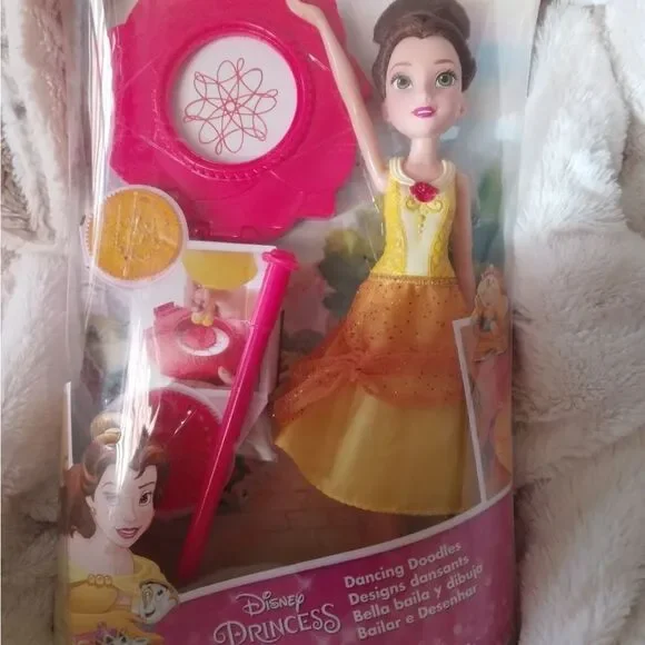 Disney Princess Dancing Doodles Belle